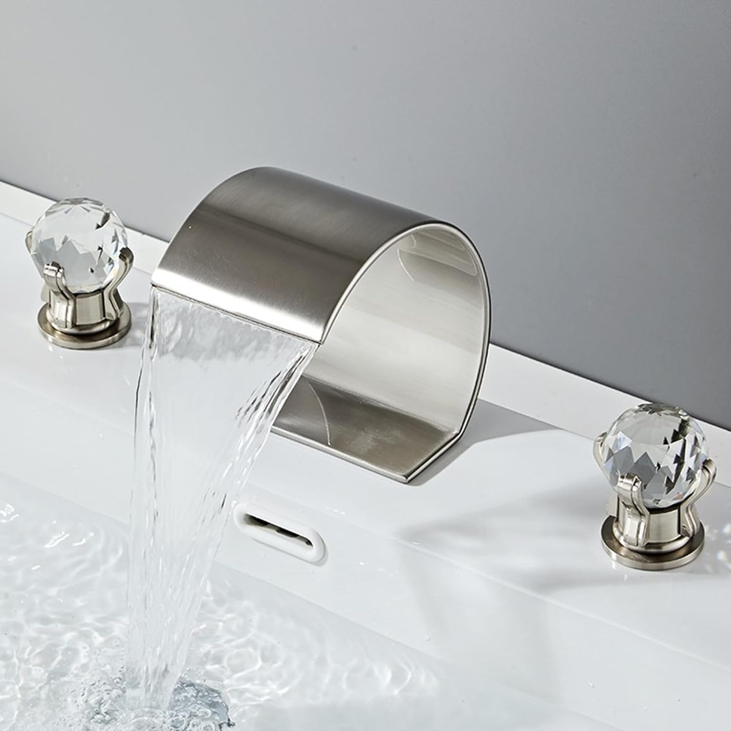 Goldenwarm Modern Bathroom Faucets 3 Hole Widespread Bathroom Faucet