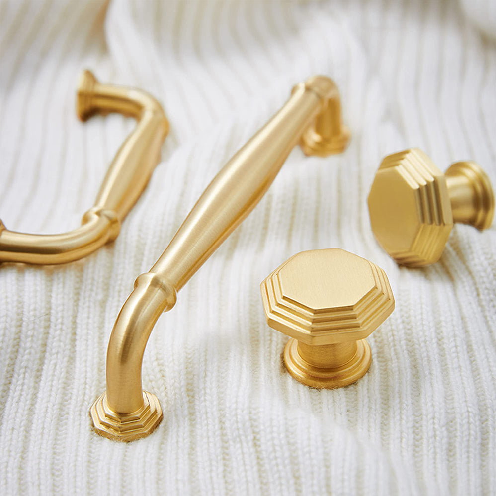 Various Brass Cabinet Pulls & Handles from Goldenwarm