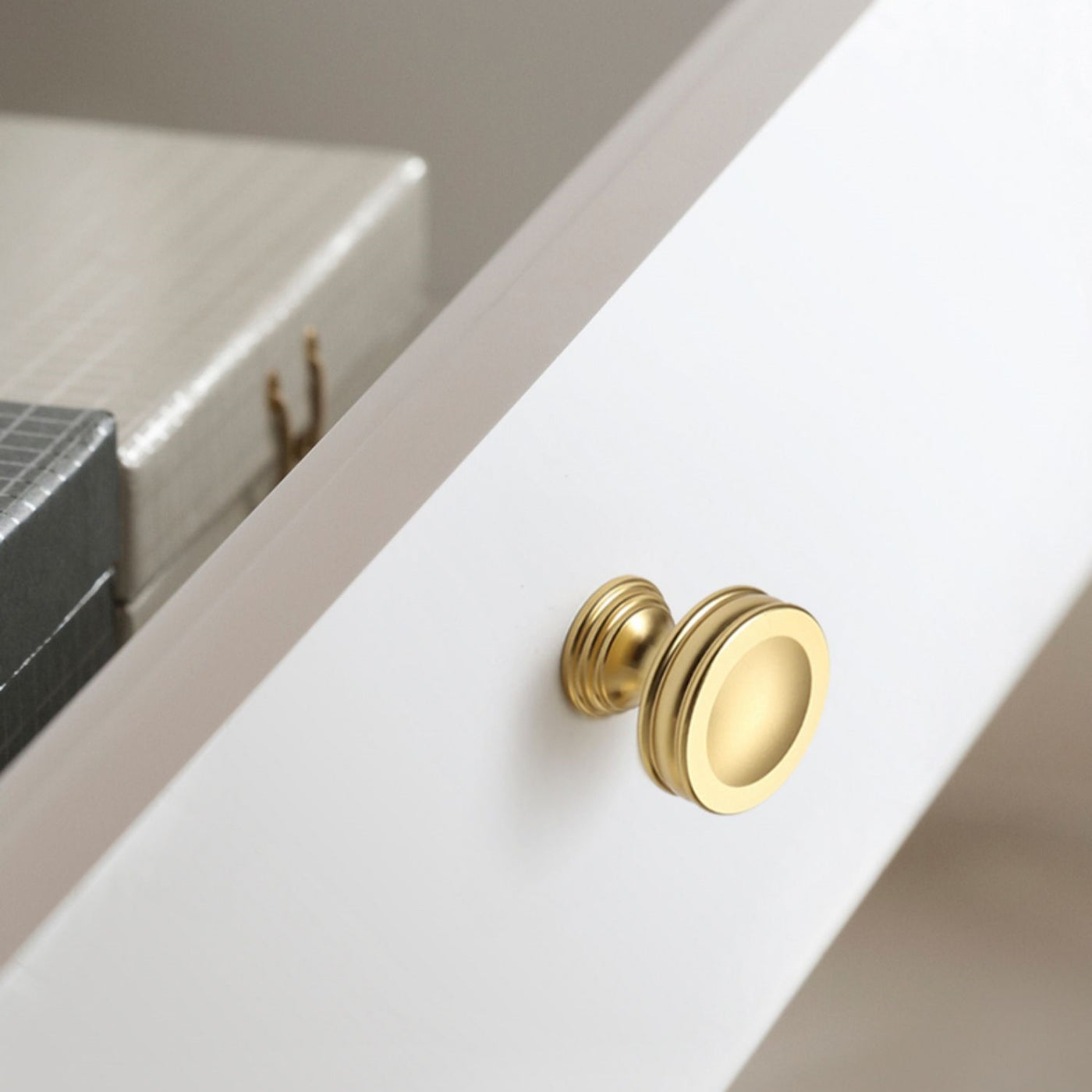 Goldenwarm Cabinet Handle Luxury Stripe High-End Dresser Cupboard Pull ...
