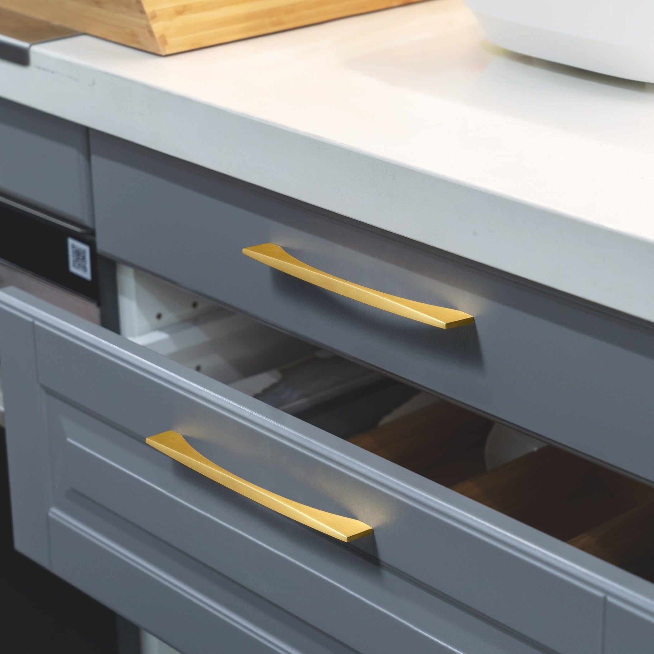 Goldenwarm Modern Cabinet and Drawer Handles Brass Wardrobe Door ...