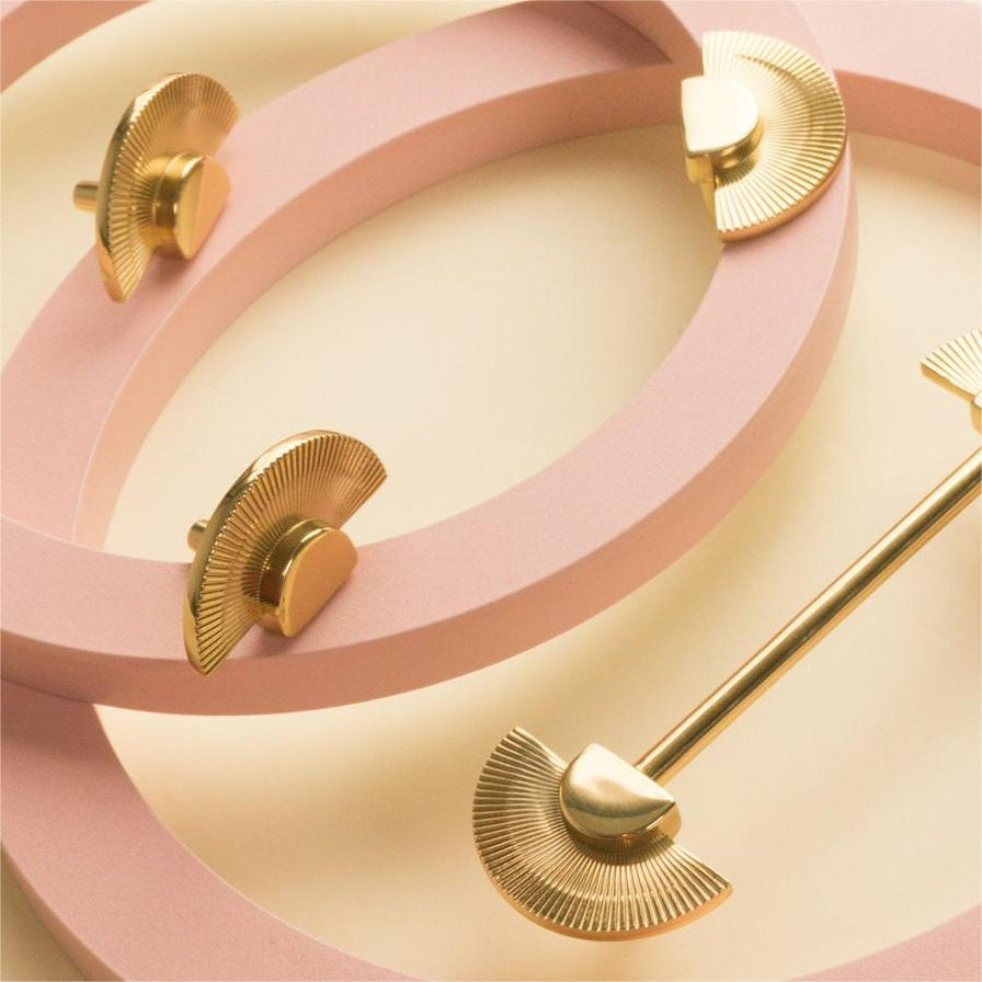 Goldenwarm Wardrobe Cabinet Pulls Gold Brass Scalloped Handle