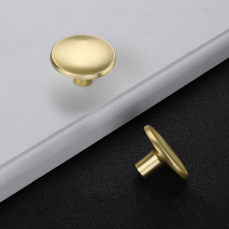 Choose A Gold Knobs For Your Cabinets And Drawers - Goldenwarm
