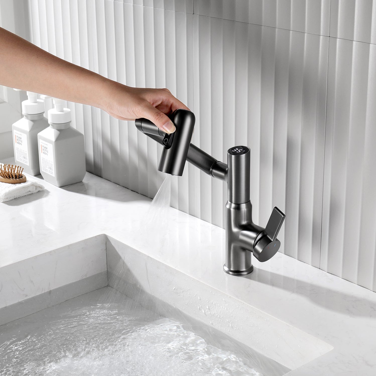 Bathroom Sink Faucets Temperature Display Single-Hole Rotatable Faucet ...